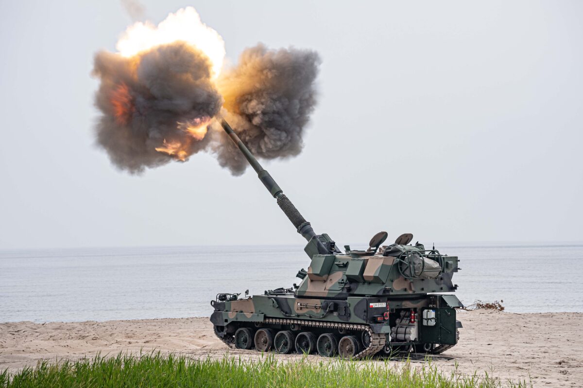 155 mm samobieżna haubica KRAB – Huta Stalowa Wola S.A.