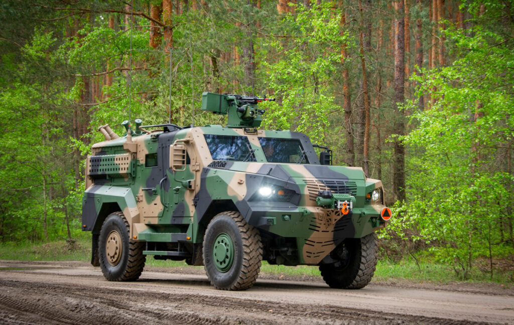 Tactical Multi-Purpose Vehicle 4×4 WARAN – Huta Stalowa Wola S.A.